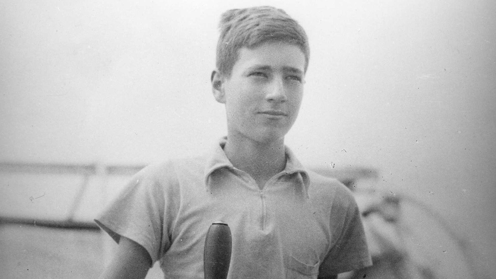 Fraser announces death of founder David L Fraser